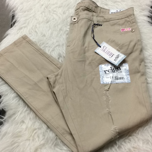 Reign | Jeans | Reign Beige Color Destroyed Skinny Jeans | Poshmark